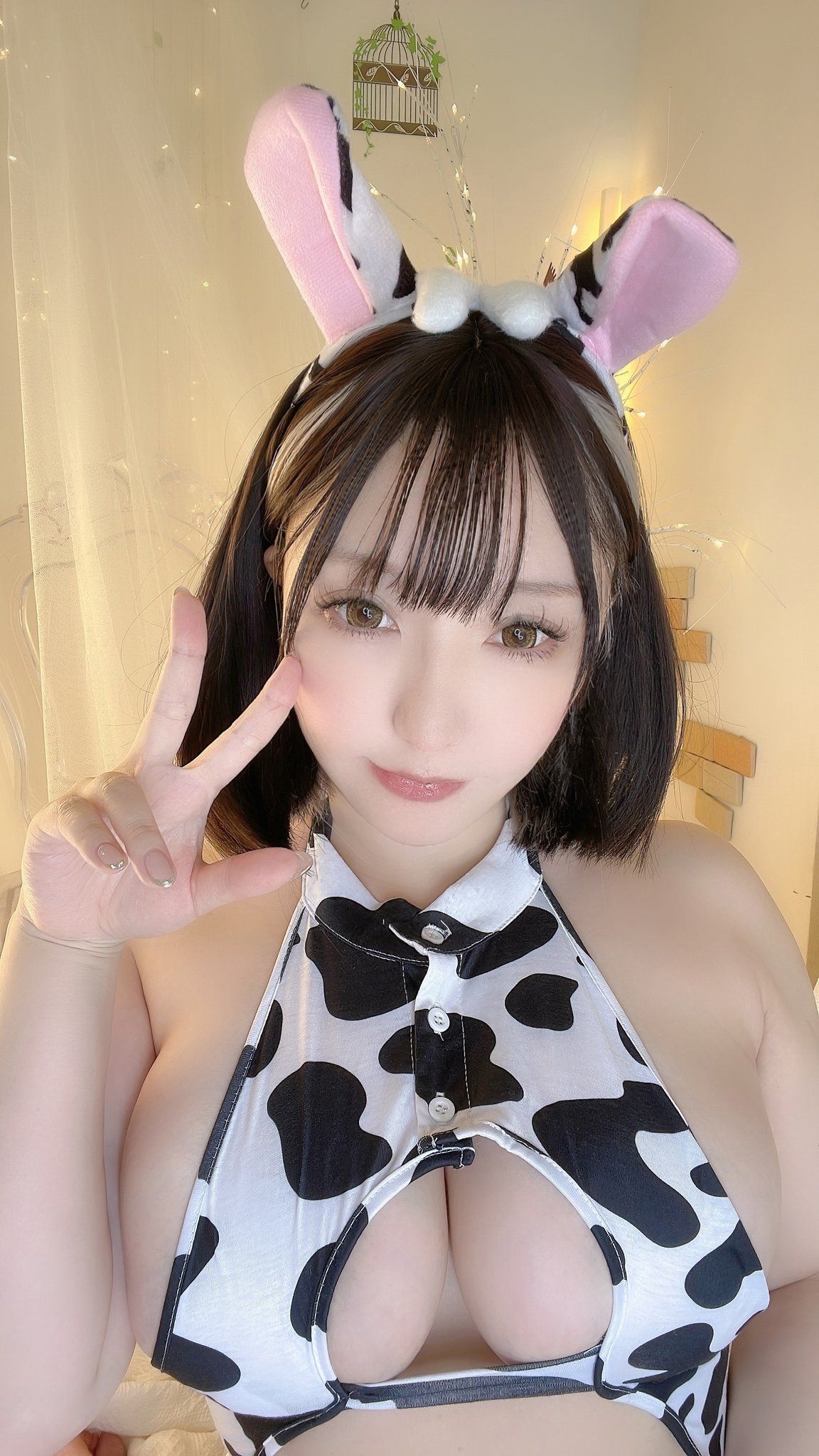 サク@新作DL開始fantia on Twitter: "たべごろもーもー https://t.co/GjmDt6ze9h" / Twitter