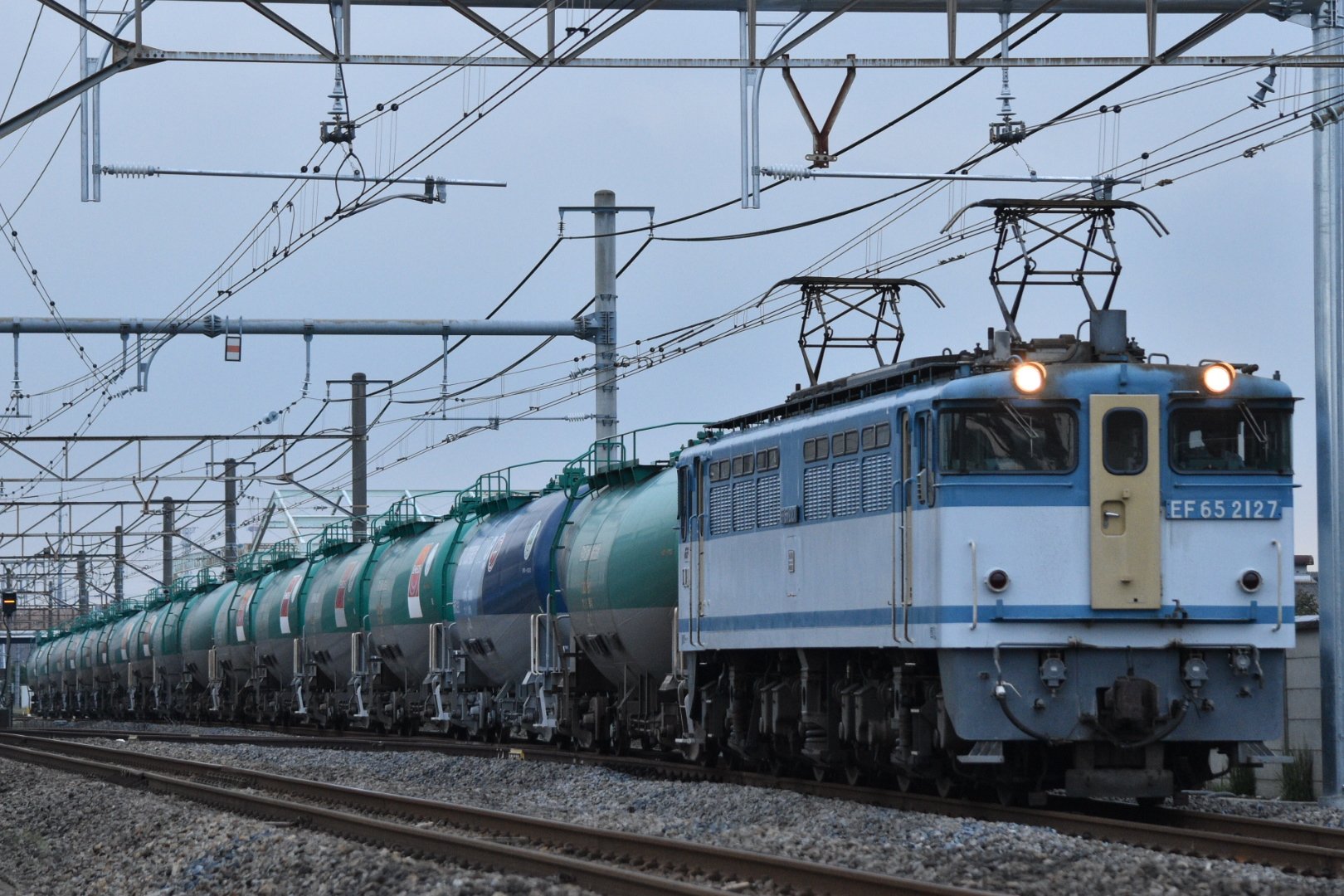 高崎秩父ライン on Twitter: "#撮影報告 #3092レ 高崎線 @岡部～深谷 3092レ ①22/9/3«17:19» EF65-2127 ※タキ1000-1000 ②22/9/1 ...