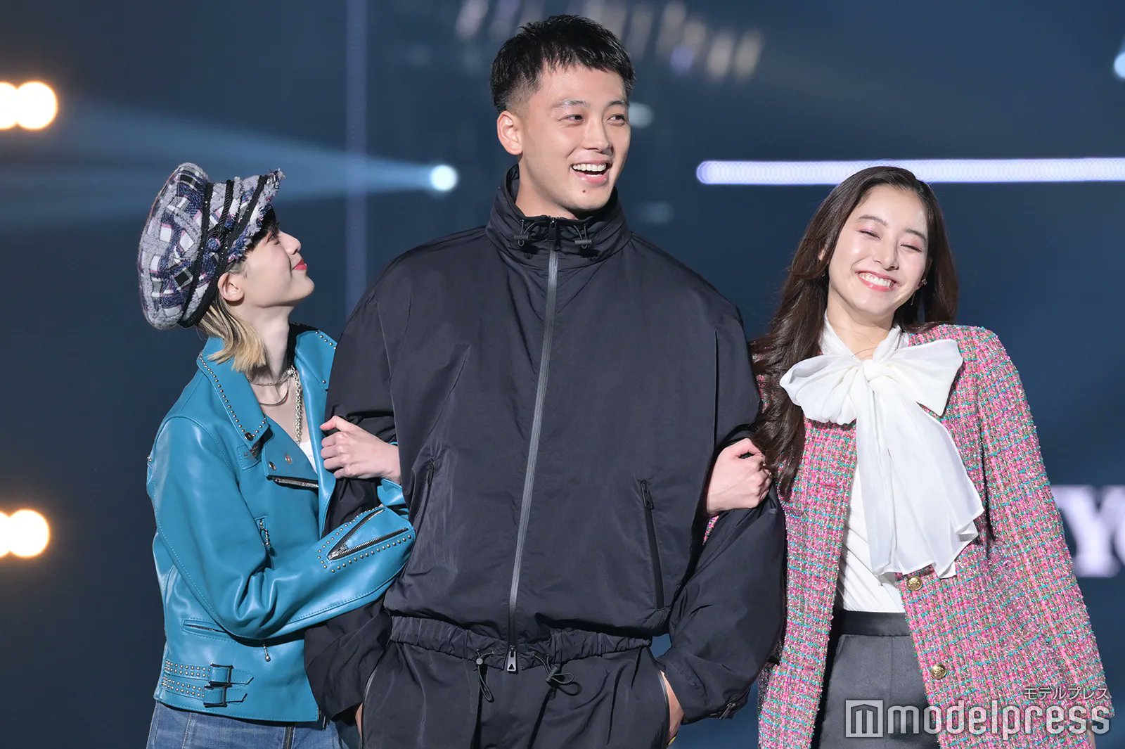 モデルプレス on Twitter: "【🍁#TGC 2022A／W🍁】 #平手友梨奈 シークレット登場 「#六本木クラス」#竹内涼真 に #新木優子 と腕組み🥳 🔻記事詳細はこちら🔎 ...