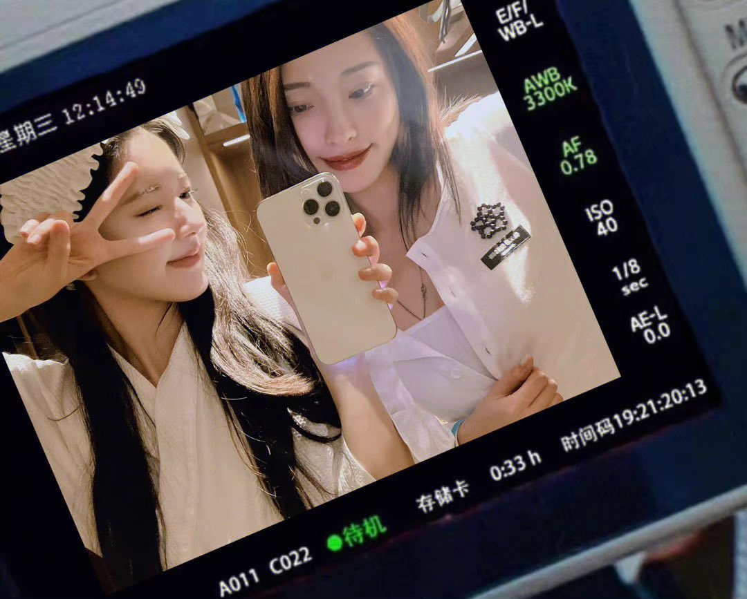 jov ☀ on Twitter: "永远可以相信欣黛露 🐰💜 https://t.co/HXV9seIAP2" / Twitter