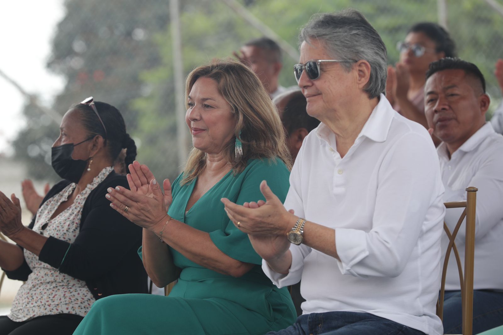 Presidencia ECU on Twitter: "El presidente @LassoGuillermo entregó a través del @BDEcuadorBP ...