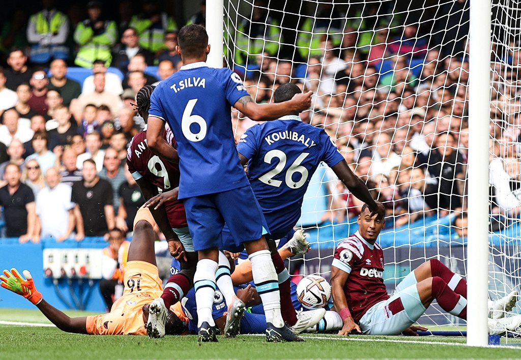 Chaos 🙃 B/R Football @brfootball