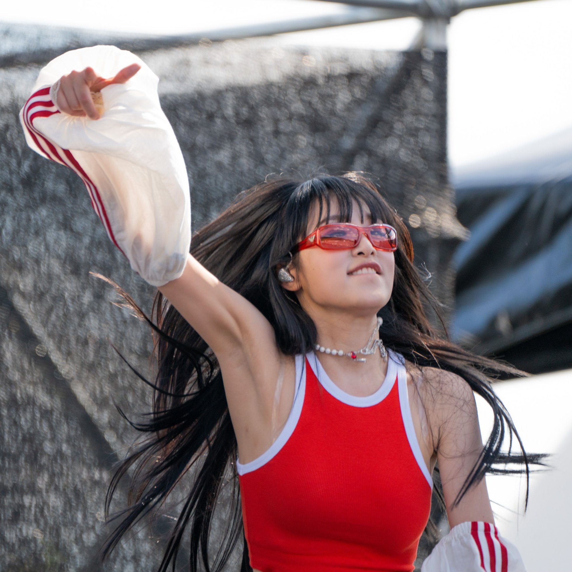 chanell on Twitter: "RT @hourlyenaa: choi yena you're so hot ffs https://t.co/p98CF1FIXj" / Twitter