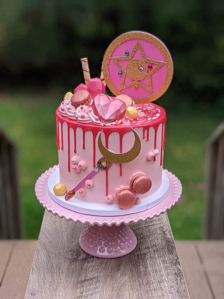 50+ Best Sailor Moon Birthday Cake Ideas and Designs (2025) - Birthday ...