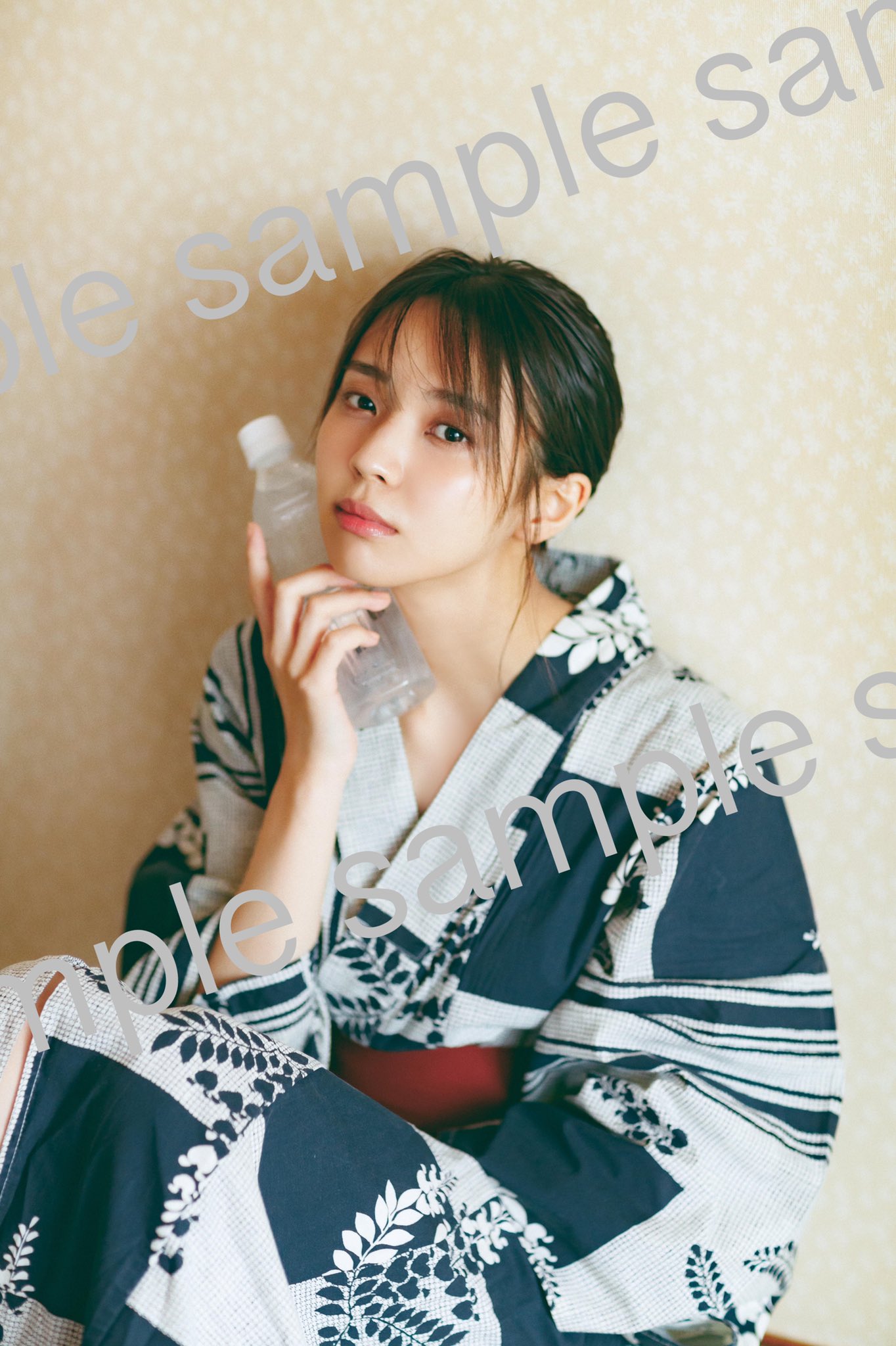 櫻坂46 小林由依 2nd写真集 意外性 撮影時着用ランジェリー オフ 櫻坂46 小林由依 2nd写真集 意外性 撮影時着用ランジェリー オフ