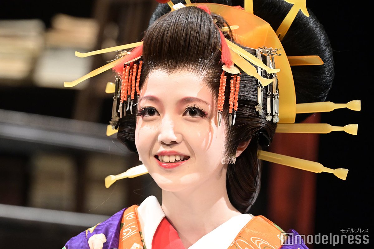 しおり🔖 on Twitter: "📷: https://mdpr.jp/news/3337614 #久保史緒里 #乃木坂46 #桜文"