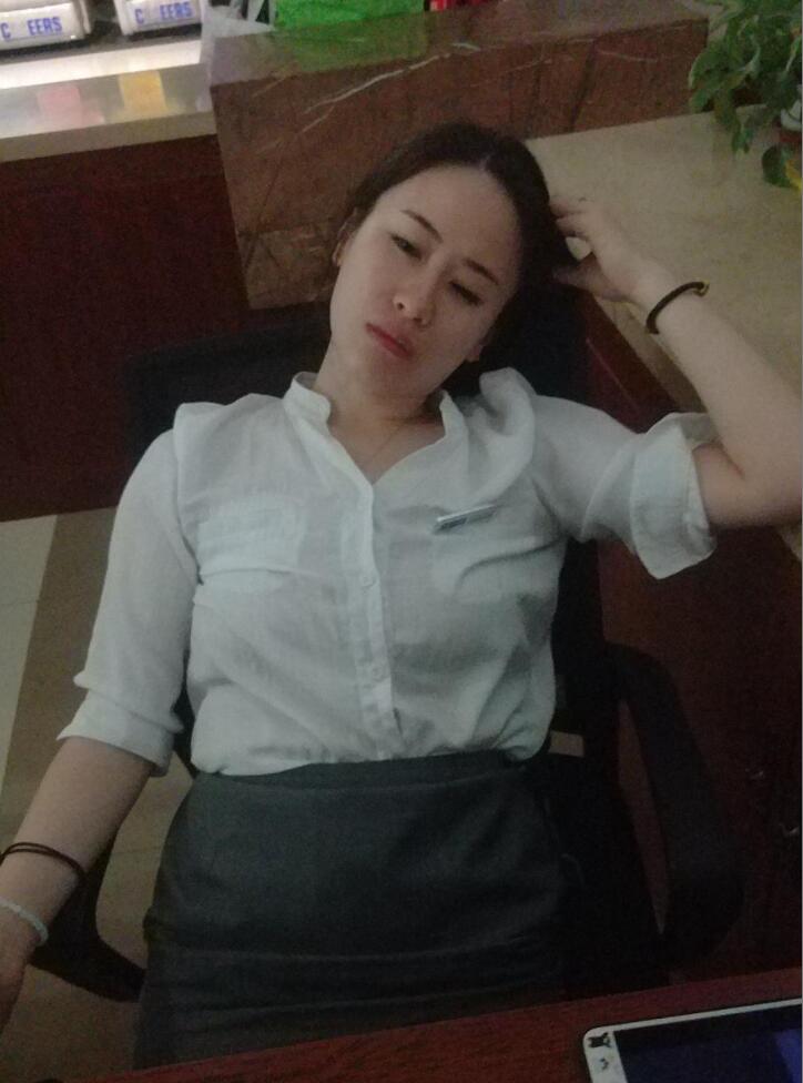 少妇良家熟女开发秘籍领取 On Twitter 刚结婚95年的小少妇,胸特别大。 Jlm9pzcknq