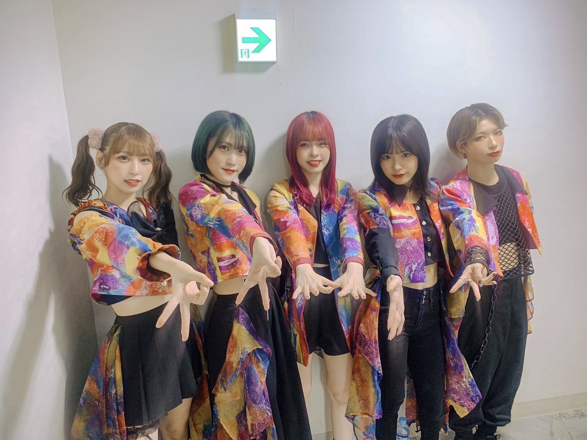 美味しい曖昧【公式】10/31 ちょっと違うワンマン on Twitter: "💫2022/09/17(土) 白金高輪SELENE b2 『emoemoemoe』 in the ...