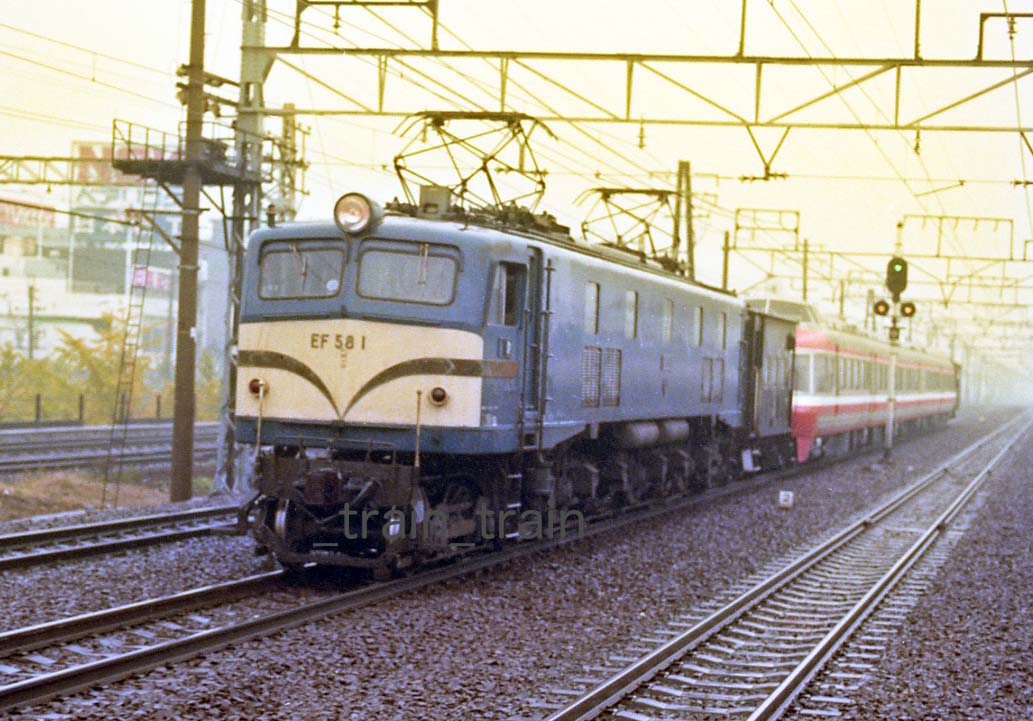 _train_train on Twitter: "【蔵出し】#EF58 は好きだったので結構たくさん写真を撮りました．そのうち製造番号の読み取れそうなものをピックアップしてみました．1，6 ...