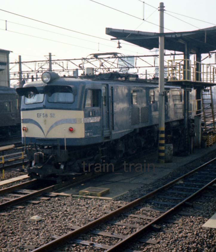 _train_train on Twitter: "【蔵出し】#EF58 は好きだったので結構たくさん写真を撮りました．そのうち製造番号の読み取れそうなものをピックアップしてみました．52 ...