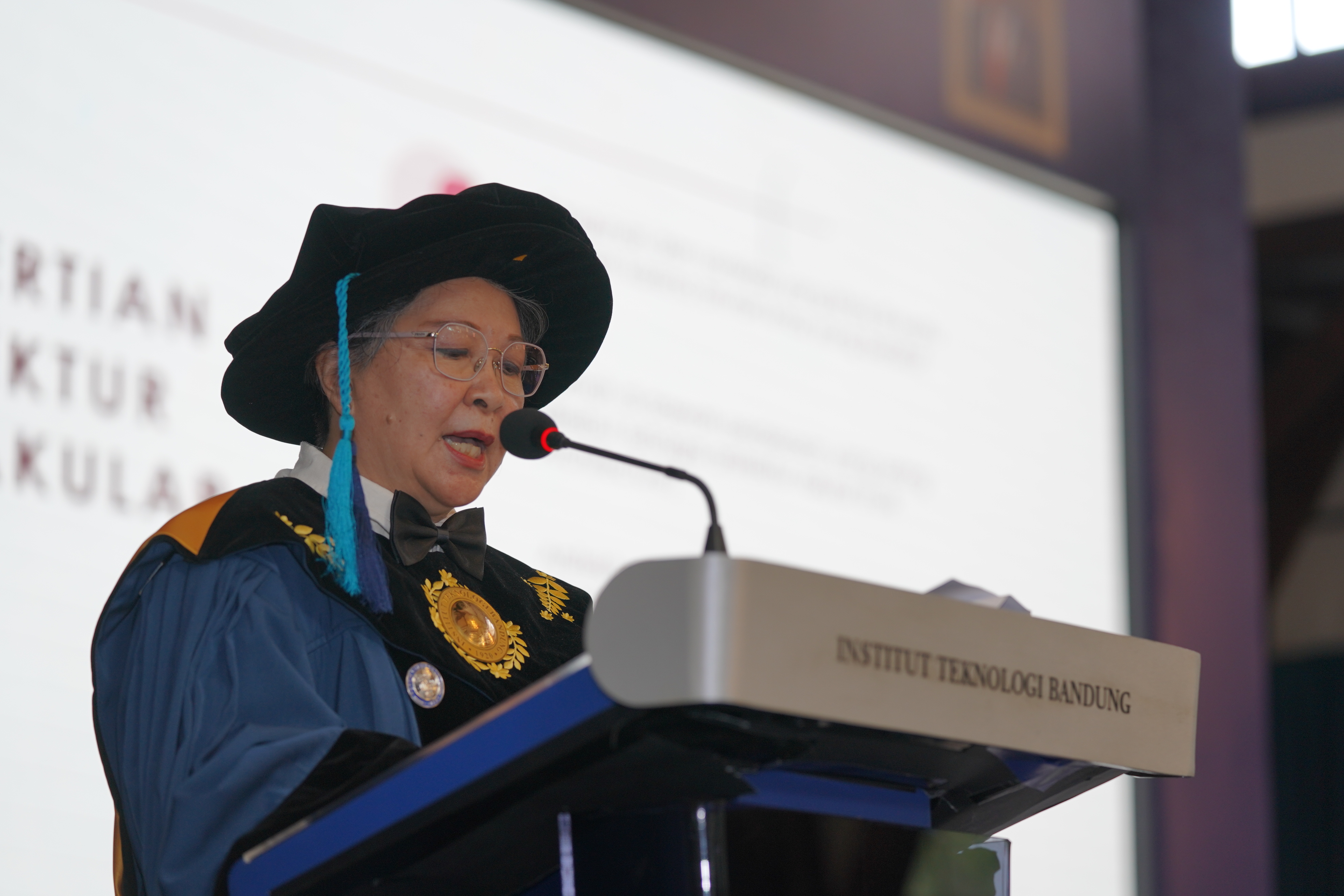 Institut Teknologi Bandung on Twitter: "Dan Prof. Dr. Eng. Nining Sari Ningsih, M.S., dari @ITB ...