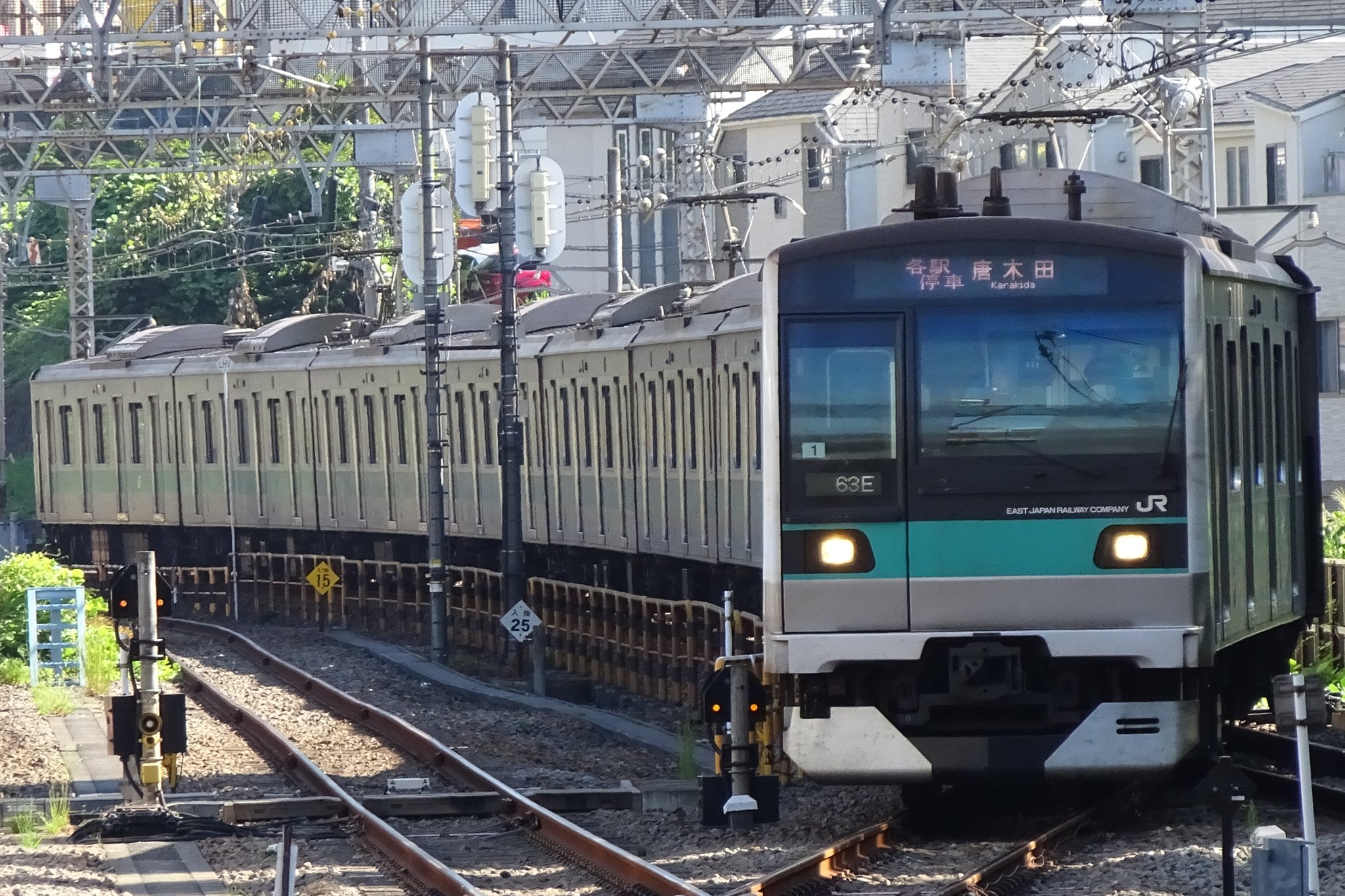 はちふたごーいち on Twitter: "9/16(金) 63E運用 E233-2000 マト1編成 新百合ヶ丘始発唐木田行のこの運用に、代走で、マト車のトップナンバーが充当されました ...