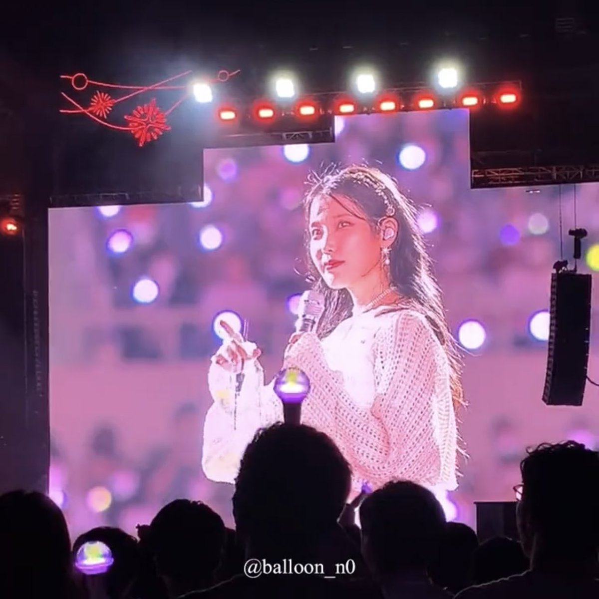 She is the moment 🥹 Words by IU @wordsbyiu