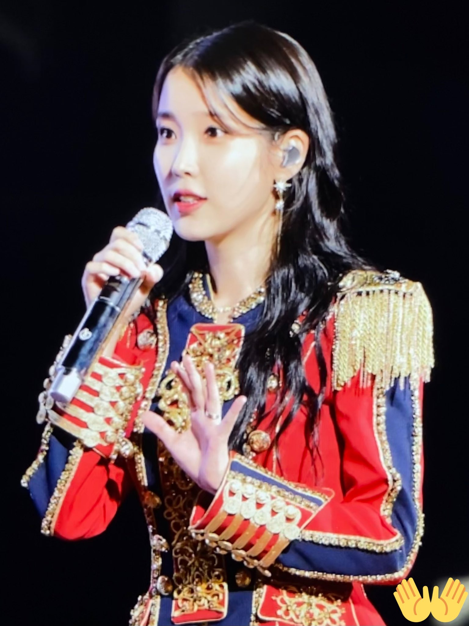 𝑩𝒍𝒖𝒆𝒘𝒊𝒏𝒈 (@iu_bluewing) / Twitter