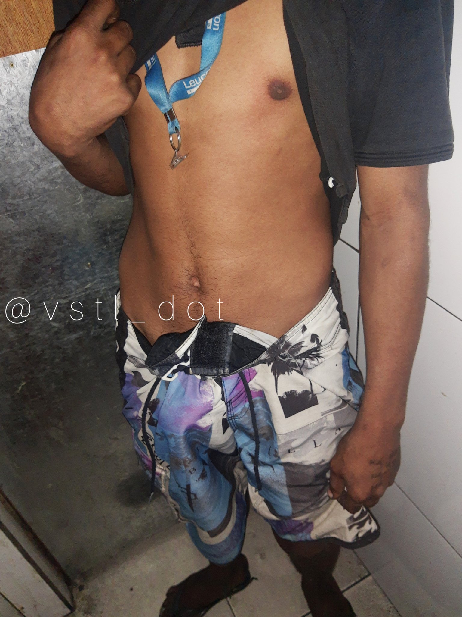 PentelhudoDot on Twitter: "1/2 Catei agora no "lojão" do IAPI😈🤫!! Eu tô amando esse lugar, só ...