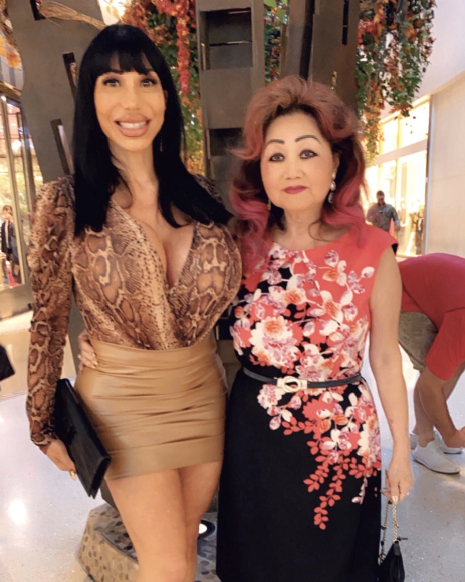 Our dear friend, treated my mom and I for a fabulous dinner at @MastrosOfficial Ava Devine ...