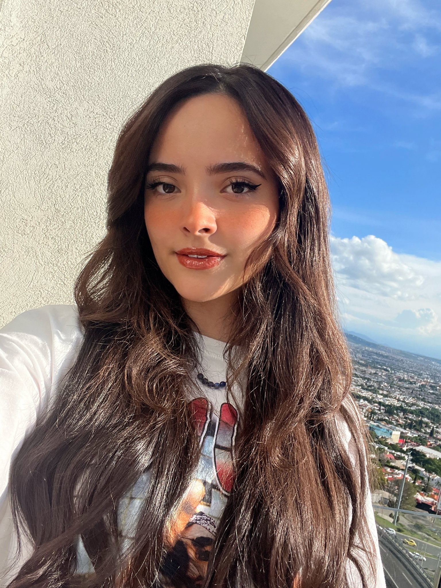 Vicky on Twitter: "ya volvi 🤠 https://t.co/9XhRcJ0k8N" / Twitter