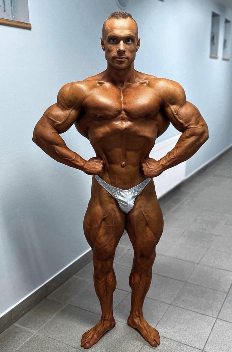 Dreamer InTheNight on Twitter: "Tomasz Marzec - Pretty Boy Baby Face & Freaky Highly Juiced Body!"