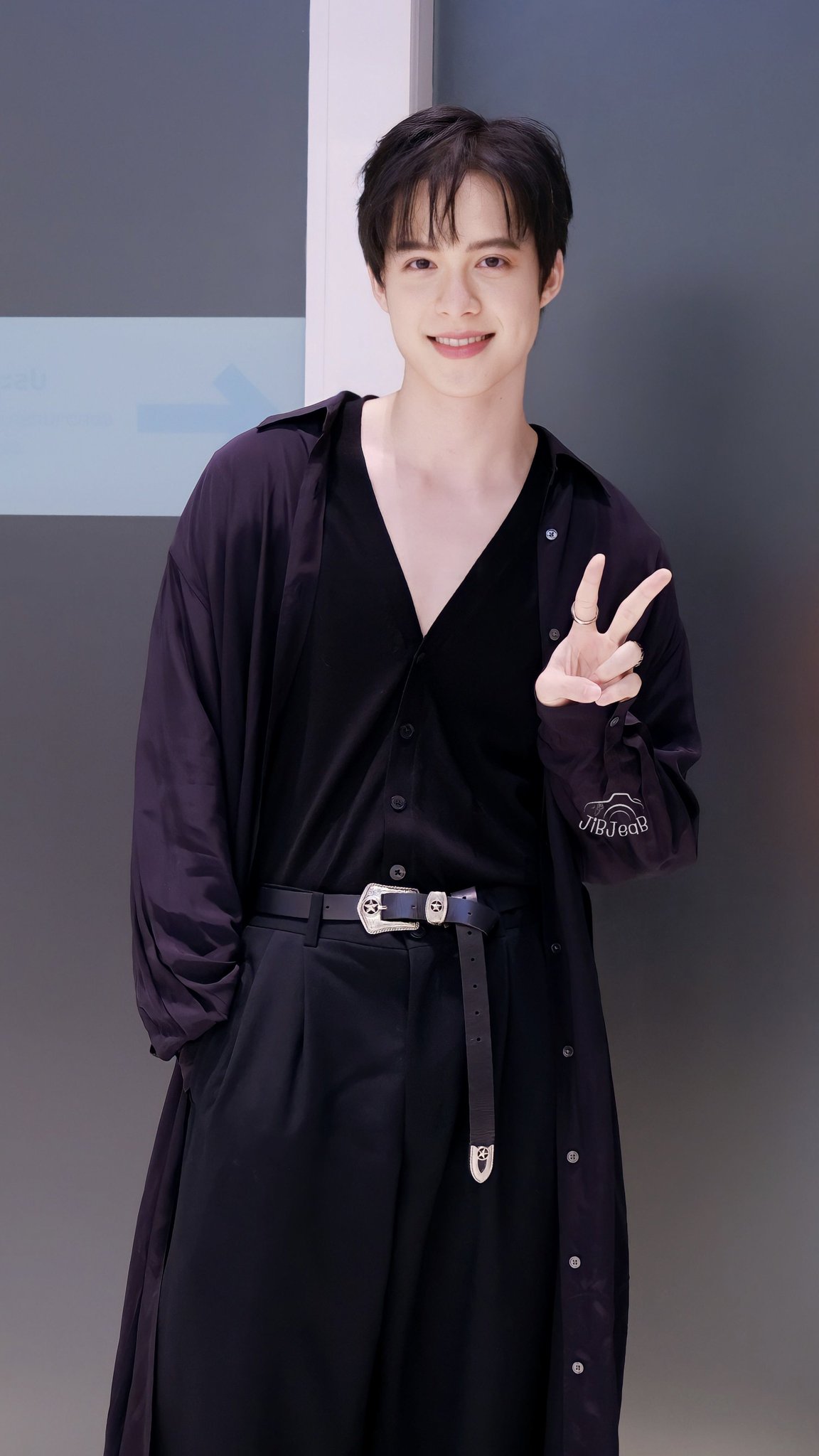 JiBJiB🥕JIBJIB on Twitter: "พบหนุ่มหล่อ 1 อัตรา😊 #TikTokAwardsTH2022 #frankyweerapat #Franky ...