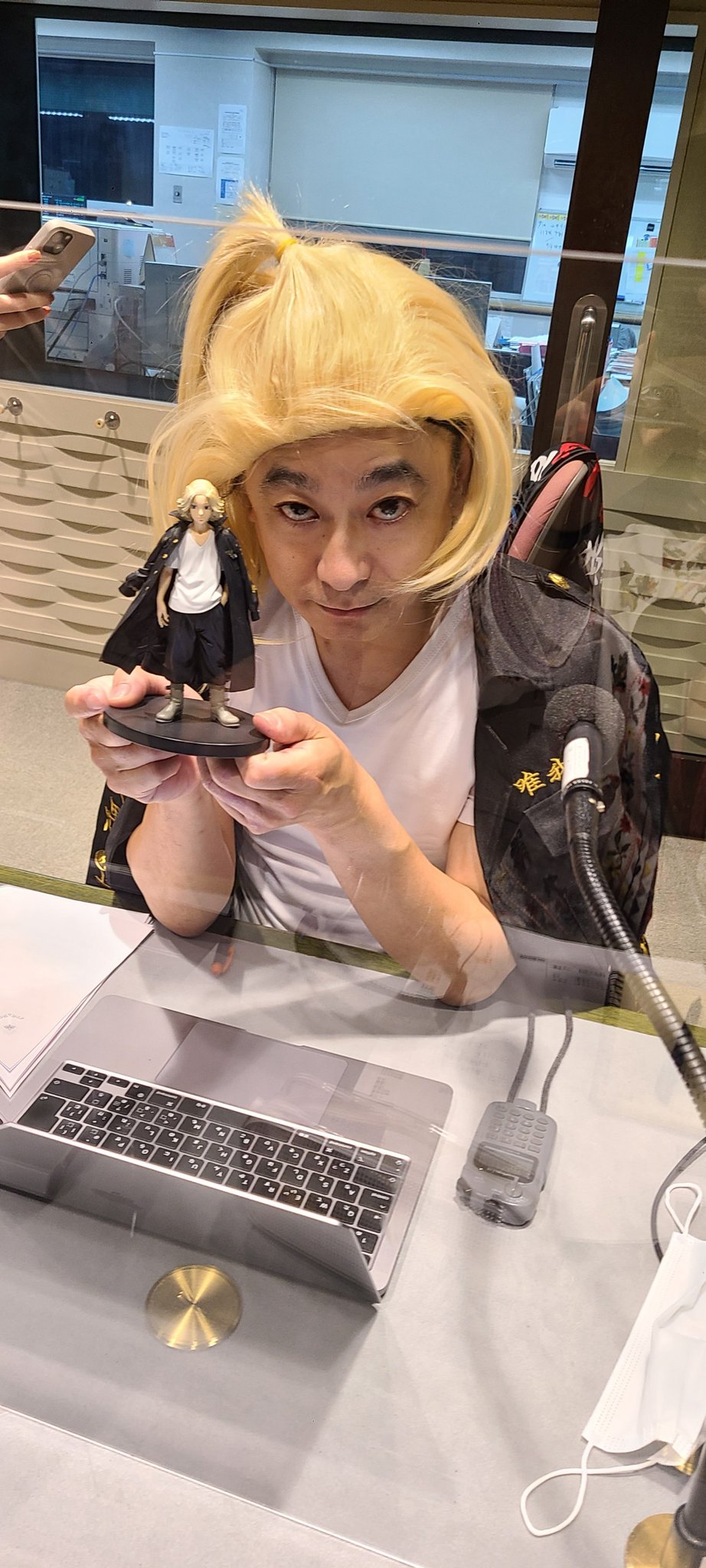 FMとやま「あにめdawn!!!!!」公式 on Twitter: "9月、AuDee配信中！ 皆様、お待たせ（？）しました。 タナベさんのマイキーコスの写真、公開！ 中々、様になってるでしょ ...