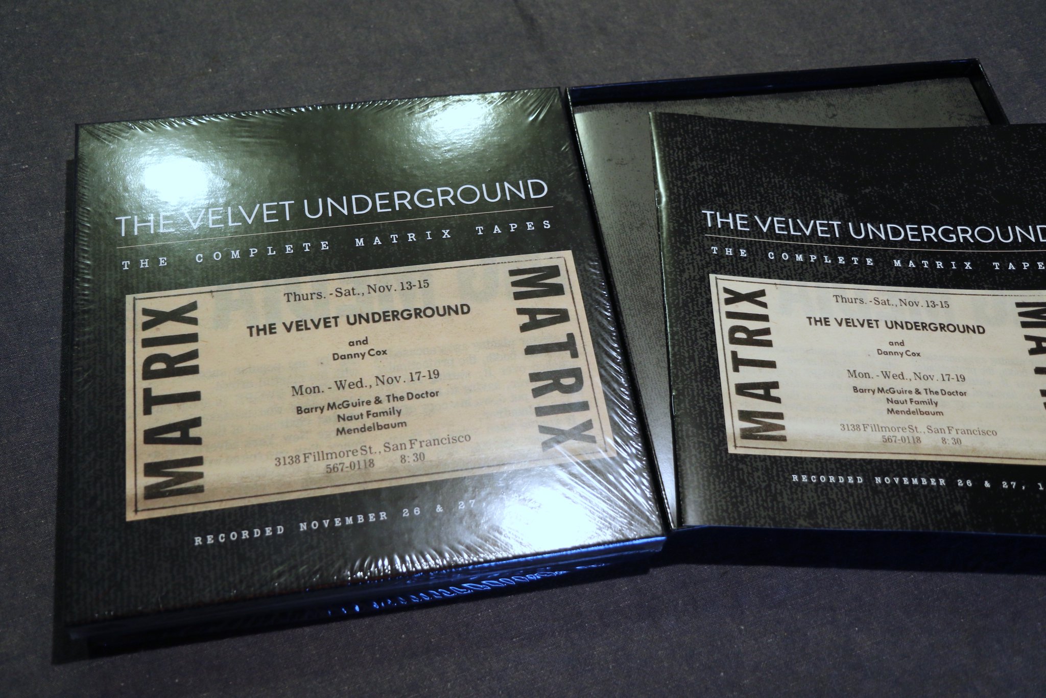 D on Twitter: "昨夜は The Velvet Underground "The Complete Matrix Tapes" の LP8枚全16面を通し聴き。この3連休にゆっくり ...