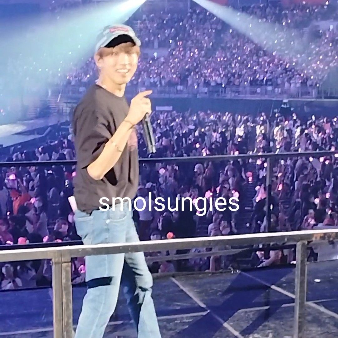 퀔냥냥 (@smolsungies) / Twitter