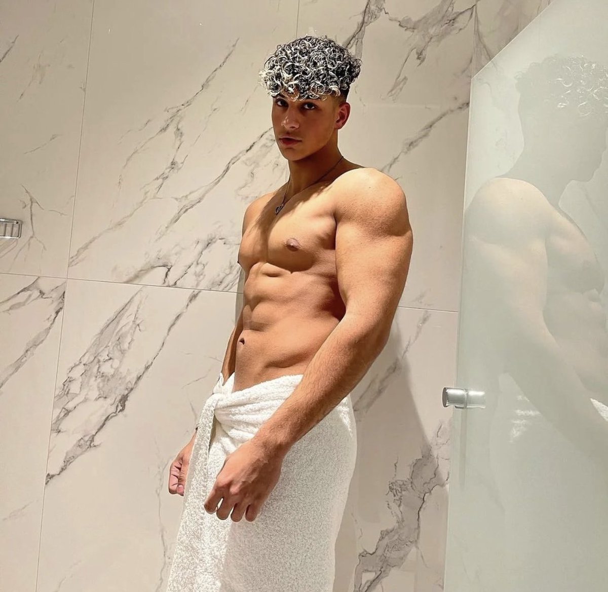 RT Twink on Twitter: "RT @sepantarated: Goodmorning I’m ready to make everyone bust a fat 🥜 today 😈"