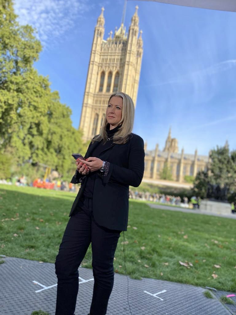 Karin Giannone on Twitter: "Final day of #lyinginstate and we have coverage of all the ...