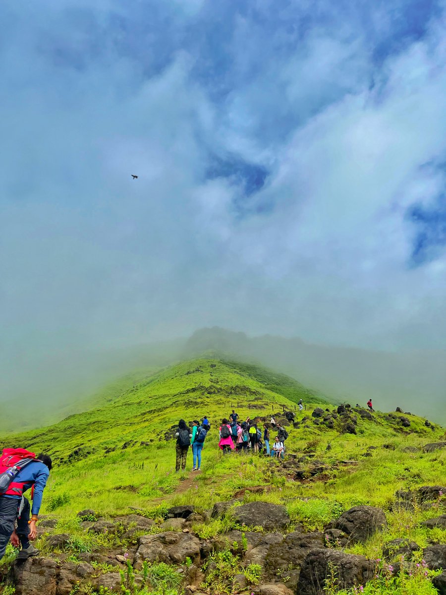 #Thread : झुंज-मोहीम विचित्रगड - सह्याद्री पाहिलेल्या माणसांची एक ओघवती ...