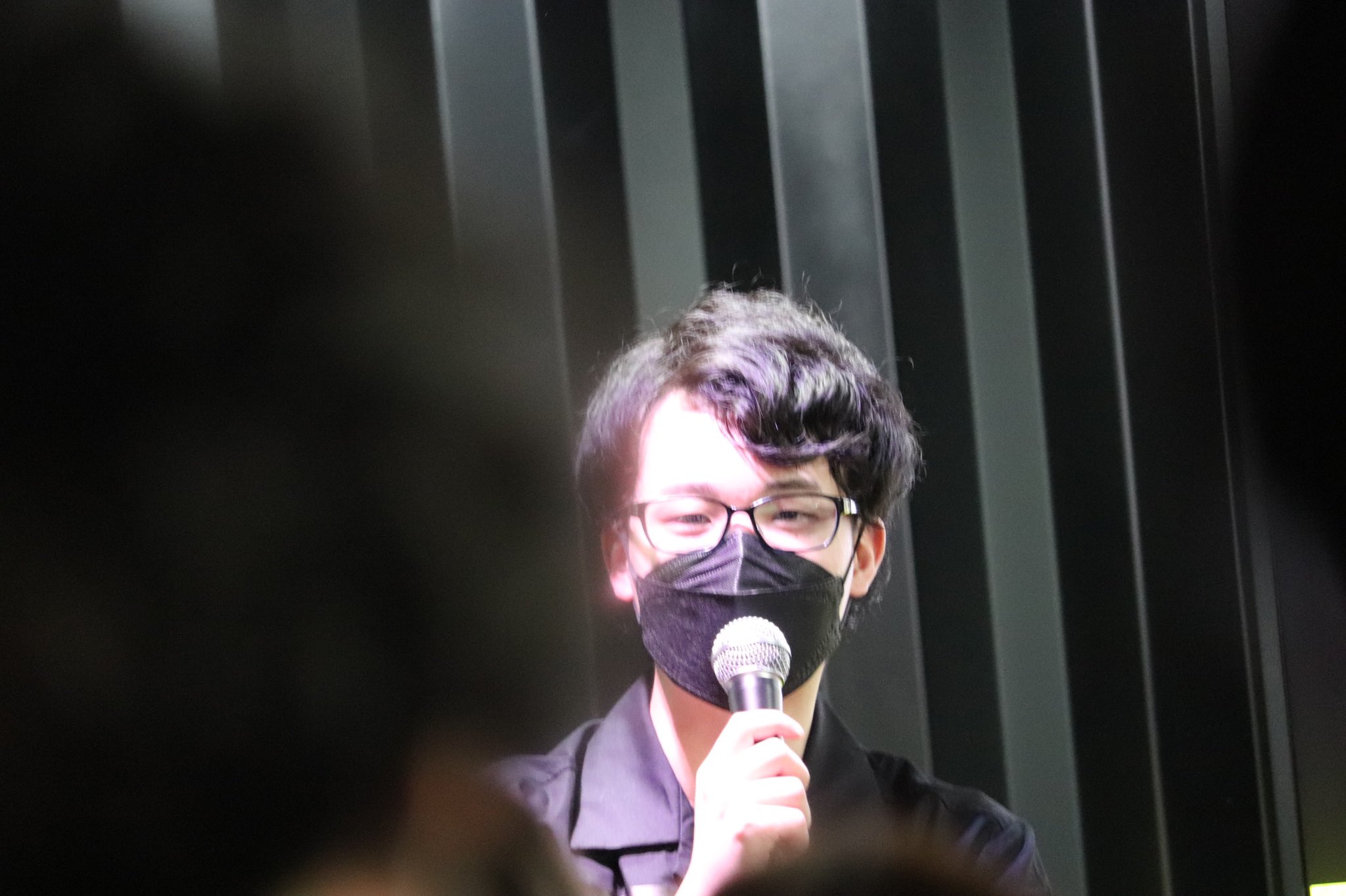 スイニャン (스이냥) on Twitter: "たまたまGRAPHTブース通りかかったらめっちゃ人集まってたから覗いたらVALORANTプロゲーマーのイベントやってたので隙間から撮ってみた😂 ...