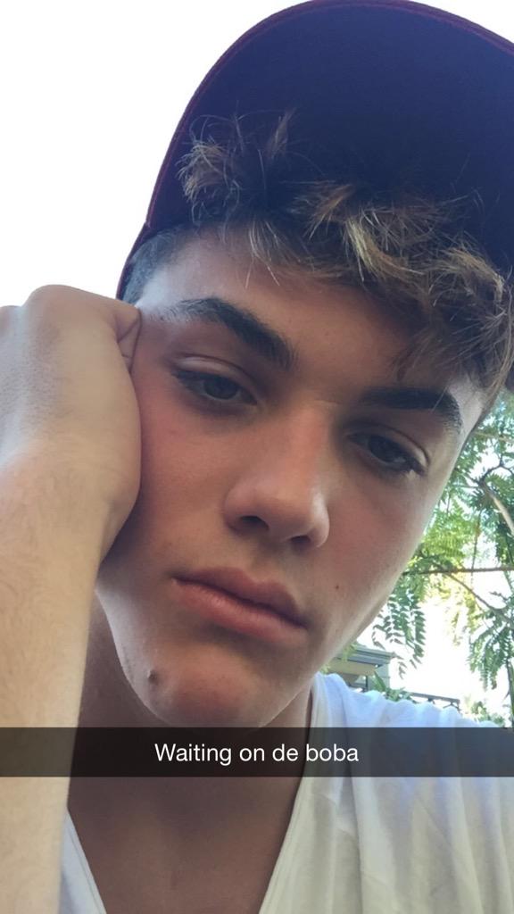 Dolan Twins Throwbacks On Twitter Twins Via Snapchat Stories 6 Years Ago Today 18th September