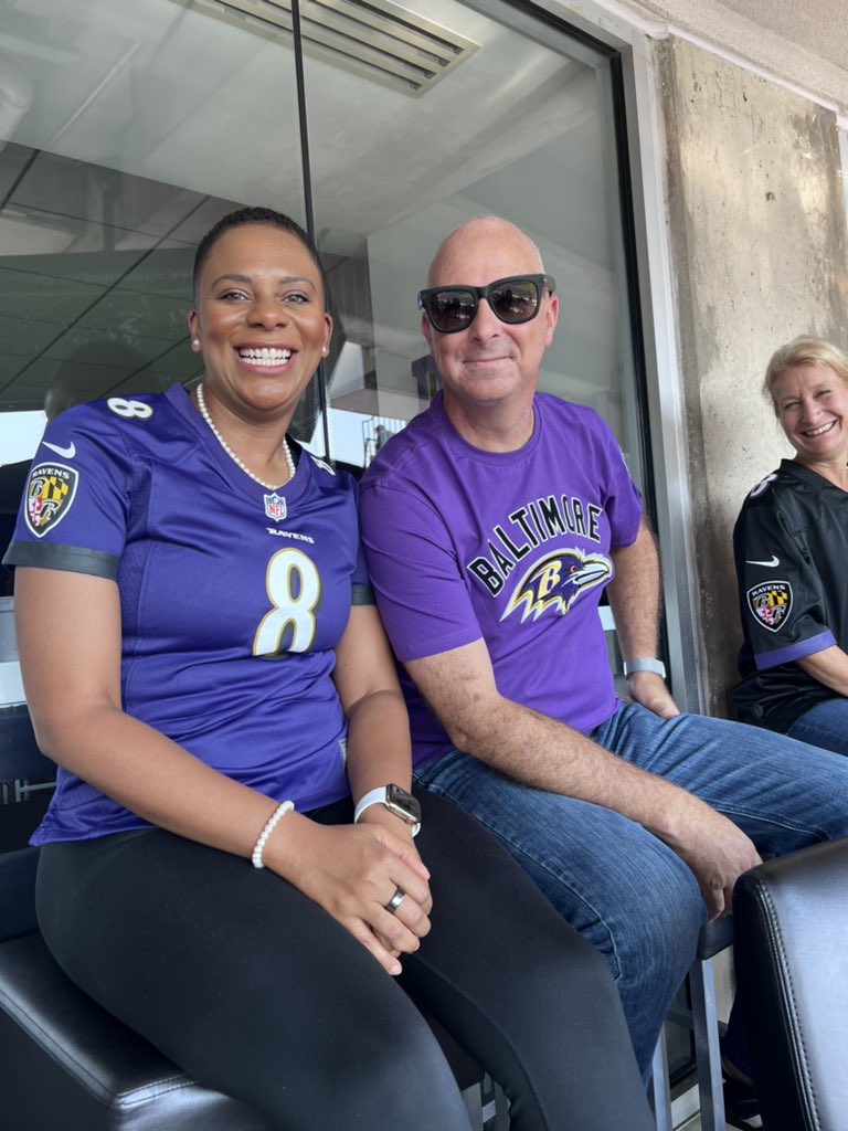 Dr. Daria J. Willis on Twitter: "Spending part of my Sunday with @bradphillips and his awesome ...