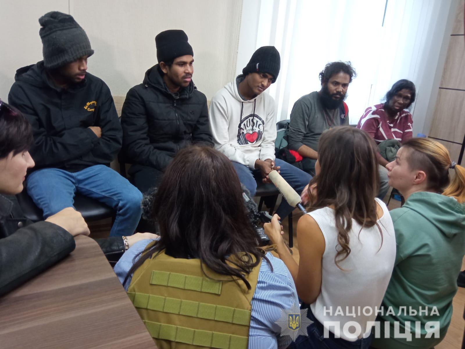 Maria Romanenko On Twitter Insane Story From Kharkiv Regions Police 7 Sri Lankans Who Were 