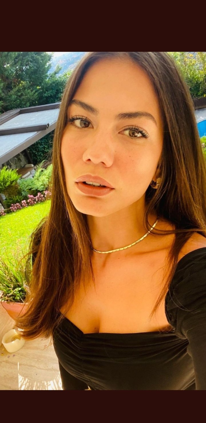 Ünlüler On Twitter Demet özdemir St8sny18km Twitter