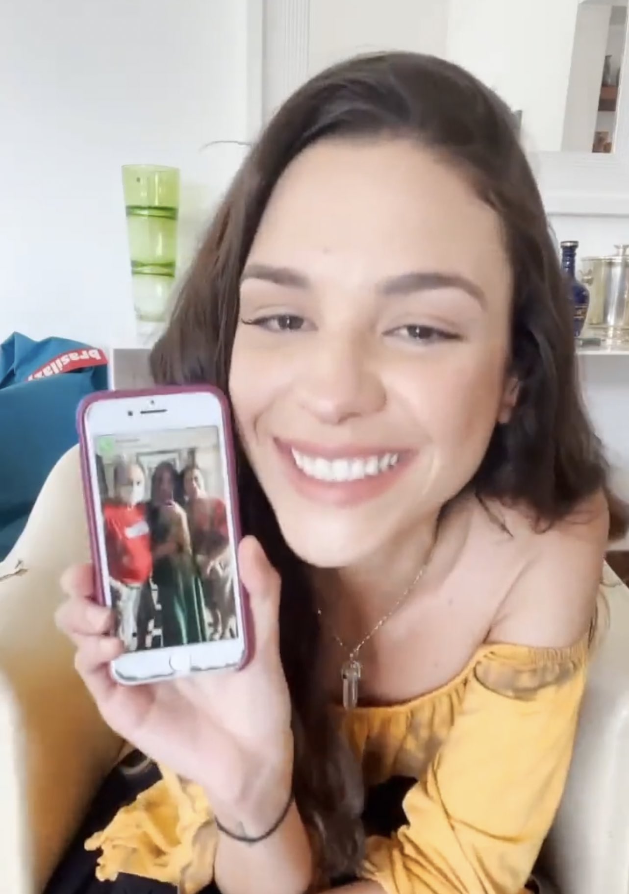 Laura Peixoto (@buscaropeixoto) / Twitter