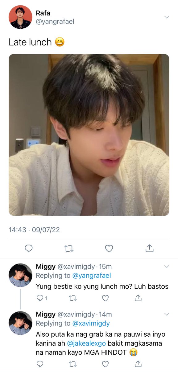 🥥 jakewon au 📌 on Twitter: "TAKE 2 LMAO seloso rafa one tweet au because miss ko na sila ni alex ...