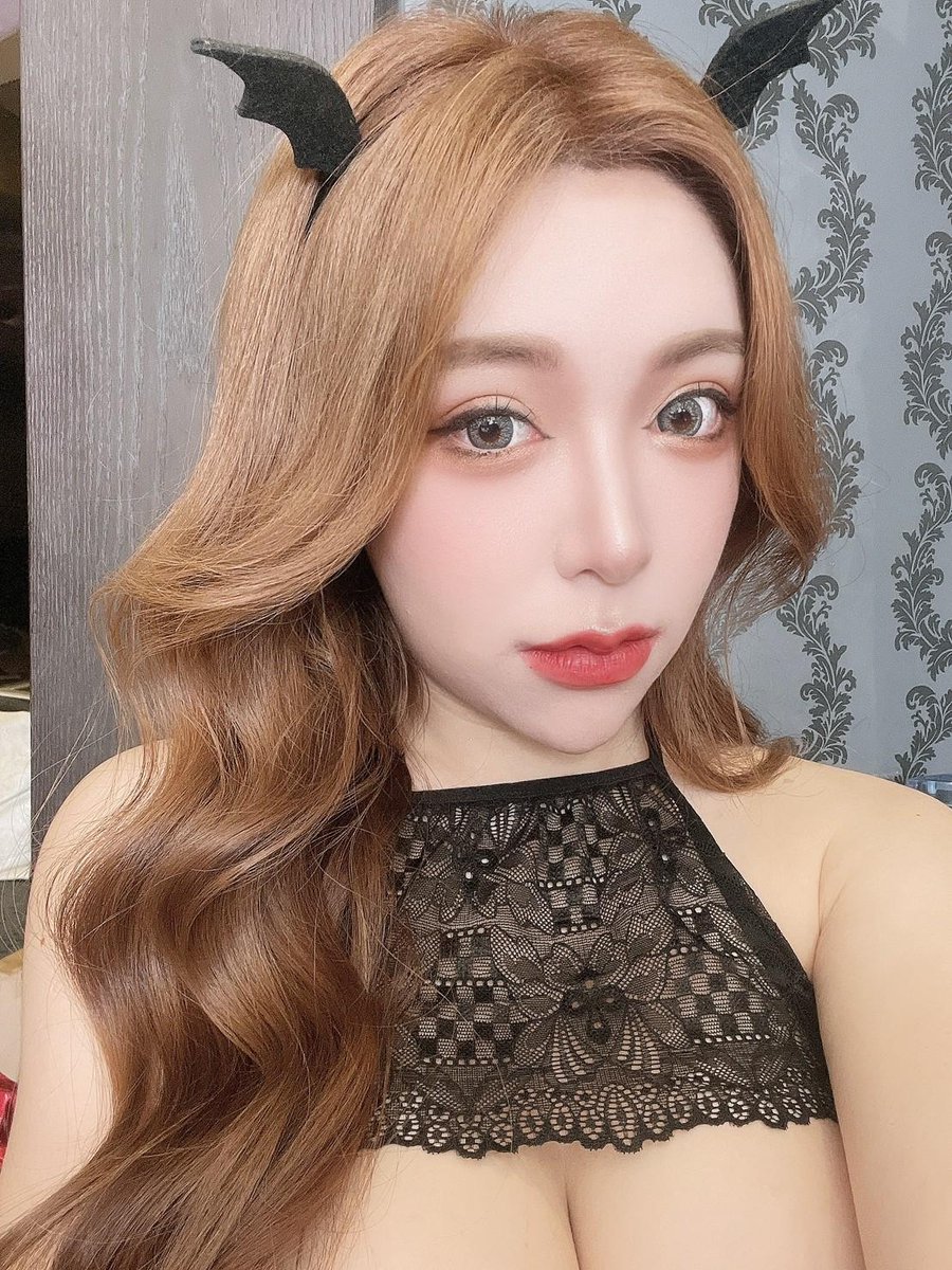 我就是要來~!!!! 懲罰所有色色的壞蛋 🐣🐣 你說~ 我要怎麼懲罰你呢?😏 https://t.co/UAbuVBKNAy JKF投票網址~ https://t.co/sKfTMcDbS6 ...