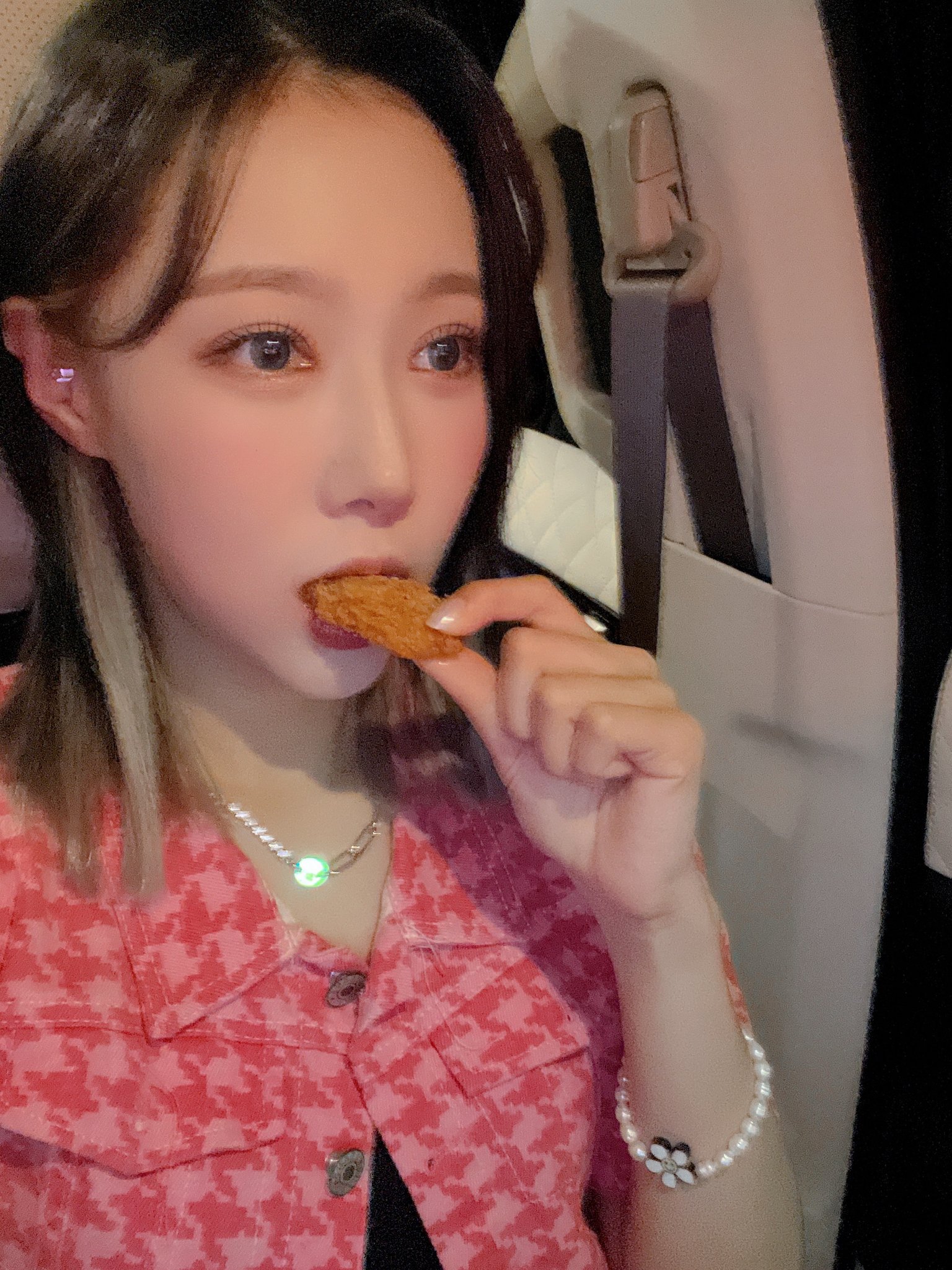 드림캐쳐 Dreamcatcher on Twitter: "[📣] 잠시 후 오후 9시(KST)⏰ TBS eFM #악동서울 에 드림캐쳐 #한동 이 스페셜 DJ로 함께 합니다‼📻 ...