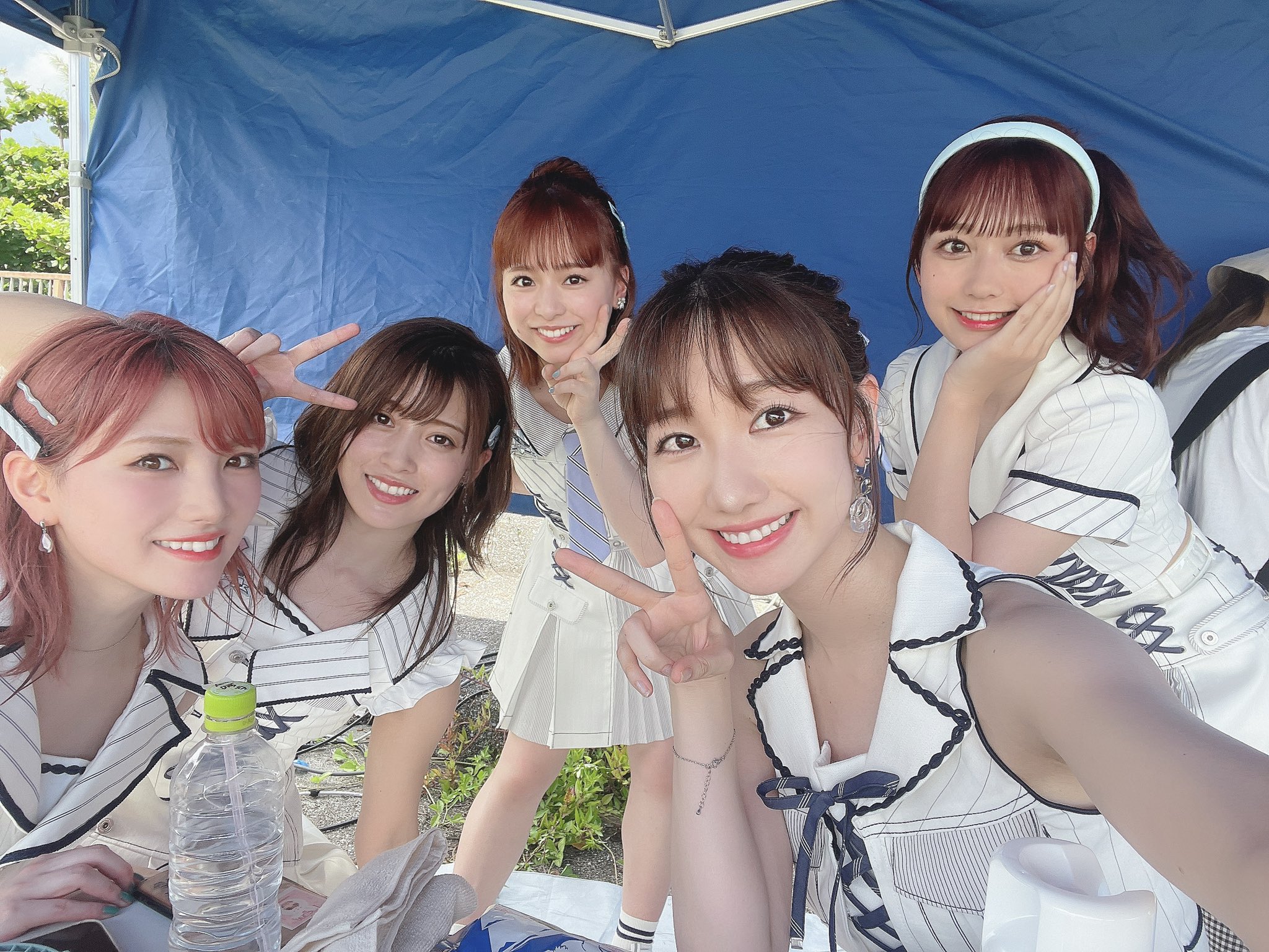 柏木由紀 on Twitter: "#久しぶりのリップグロス MV観てくれましたかーっ？🌈 今のAKBとあの頃のAKBに存在できて 幸せです🥹🌺💄 https://t.co ...