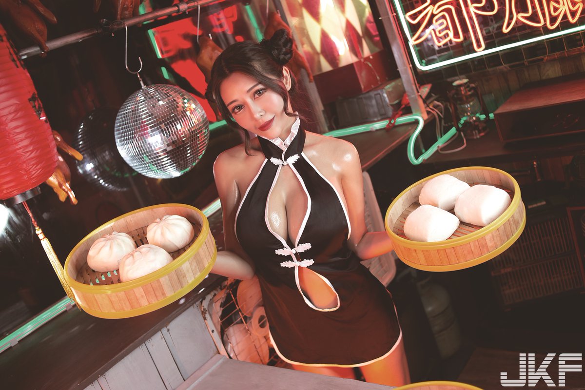 JKF on Twitter: "#JKFMag JKF 女郎—安希 穿成這樣的老闆 你會天天來光顧嗎？ @anxi061 #JKF #taipei #taiwan #asia # ...