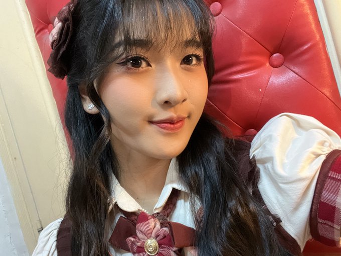 Cornelia VanisaのTwitterアーカイブ - 2022年9月8日 - ArKaiBu Project48