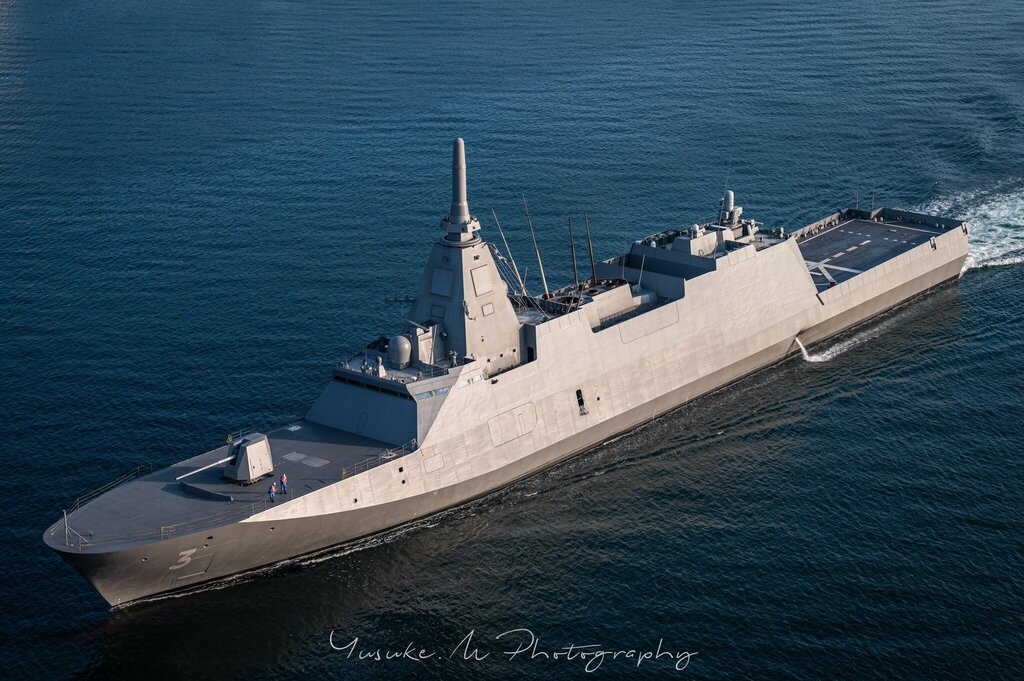 WarshipPorn on Twitter: "JS Noshiro (FFM-3) returning to port after sea trials[2048×1362] from ...