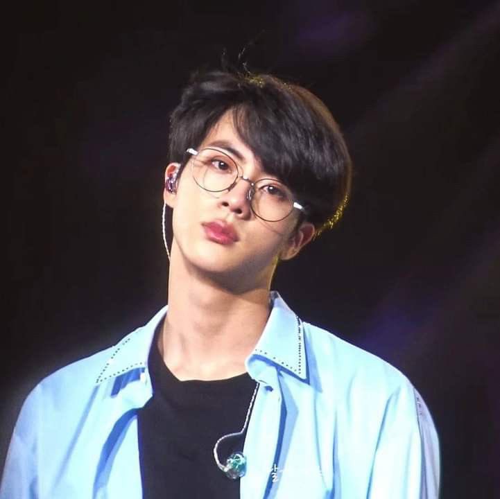 ِ on Twitter: "this seokjin is such a heartthrob"