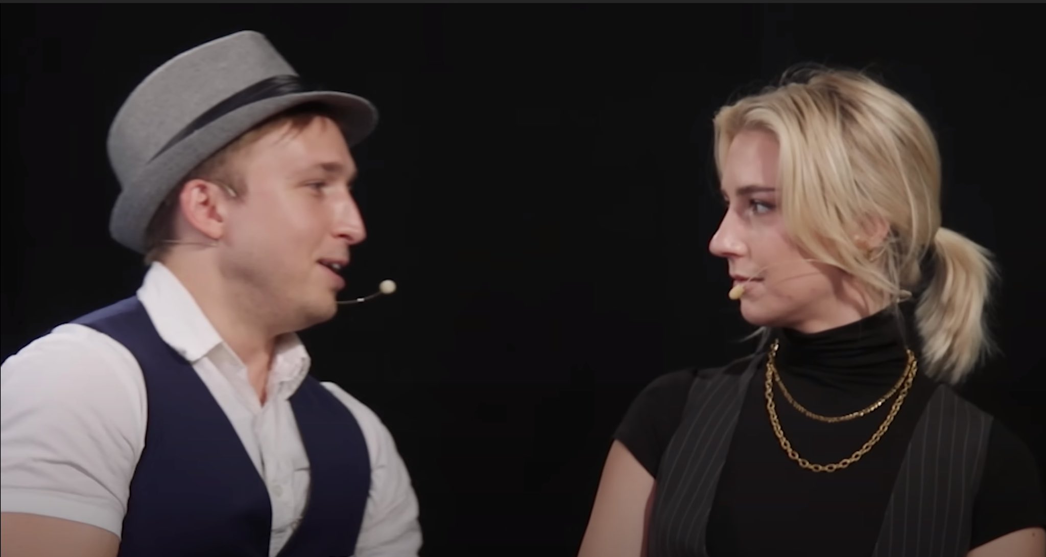 Smosh on Twitter: "not a kiss or cringe but a secret third thing https://t.co/x0lb94rLmh" / Twitter