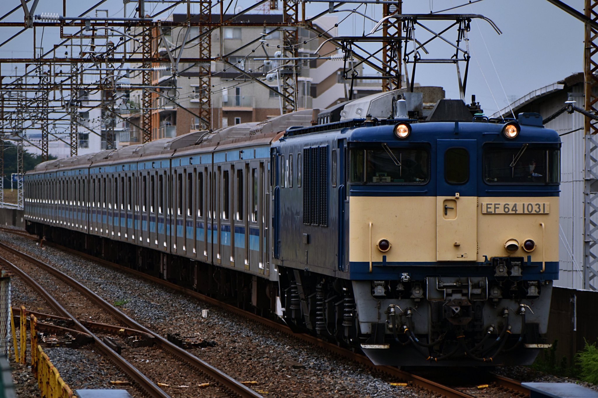 海豹 on Twitter: "2022/9/7 EF64 1031(長岡)/EF81 139(尾久)＋E231系800番台(三鷹車)ﾐﾂK3編成 配9543ﾚ-配9646ﾚ-配9721ﾚ ...