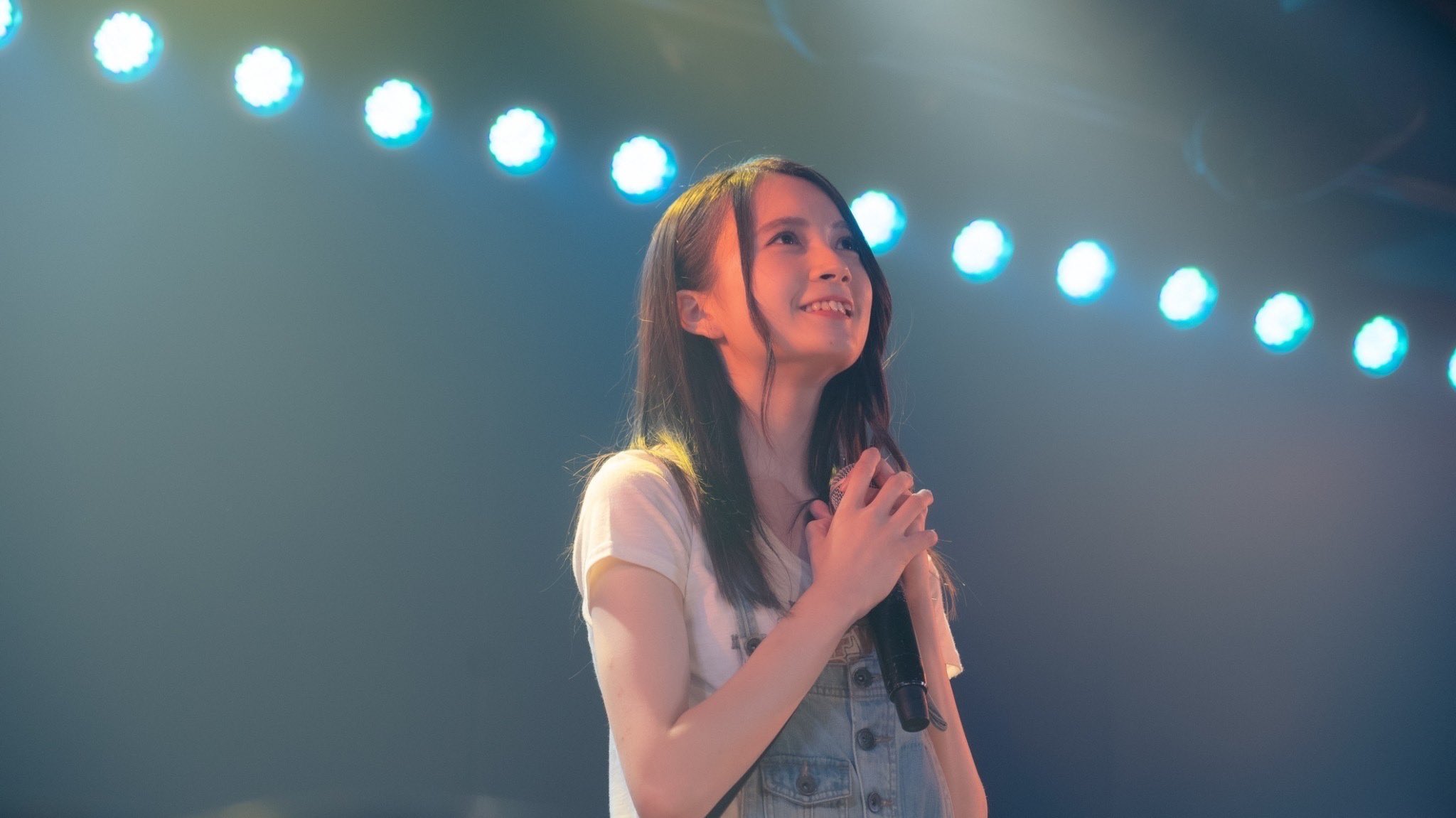 「AKB48 17研究所！」公式 on Twitter: "@miyuu_mizushima 水島研究員の帰郷の表情素敵ですよ！" / Twitter