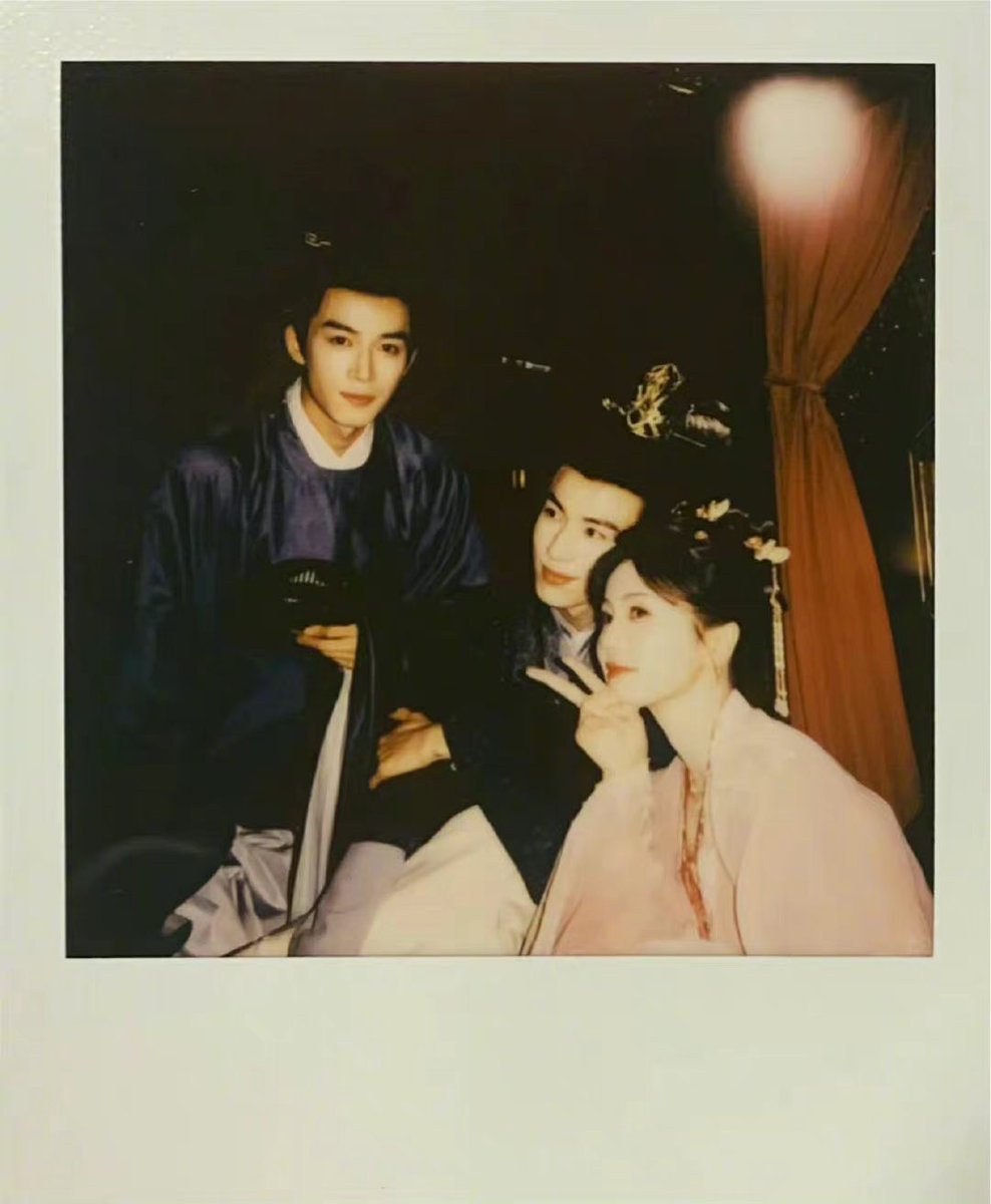cdrama tweets on Twitter: "#BaiLu shares behind the scene snaps with Zhang Linghe, Zhou Junwei ...