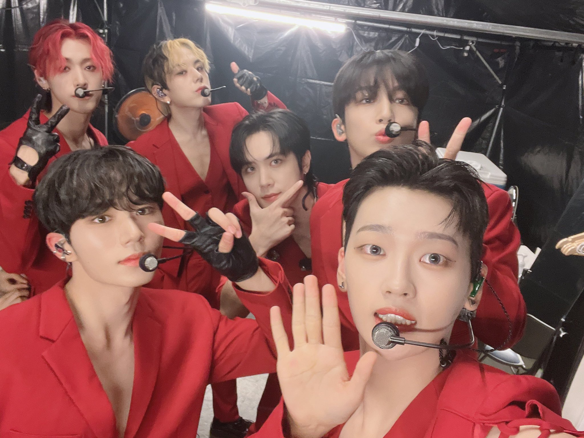 WEi JAPAN OFFICIAL on Twitter: "ファンミーティングとコンサートで日本のRUiが送ってくれた溢れる愛で心温まったWEiは大阪で待ってます💎 #위아이 #WEi ...