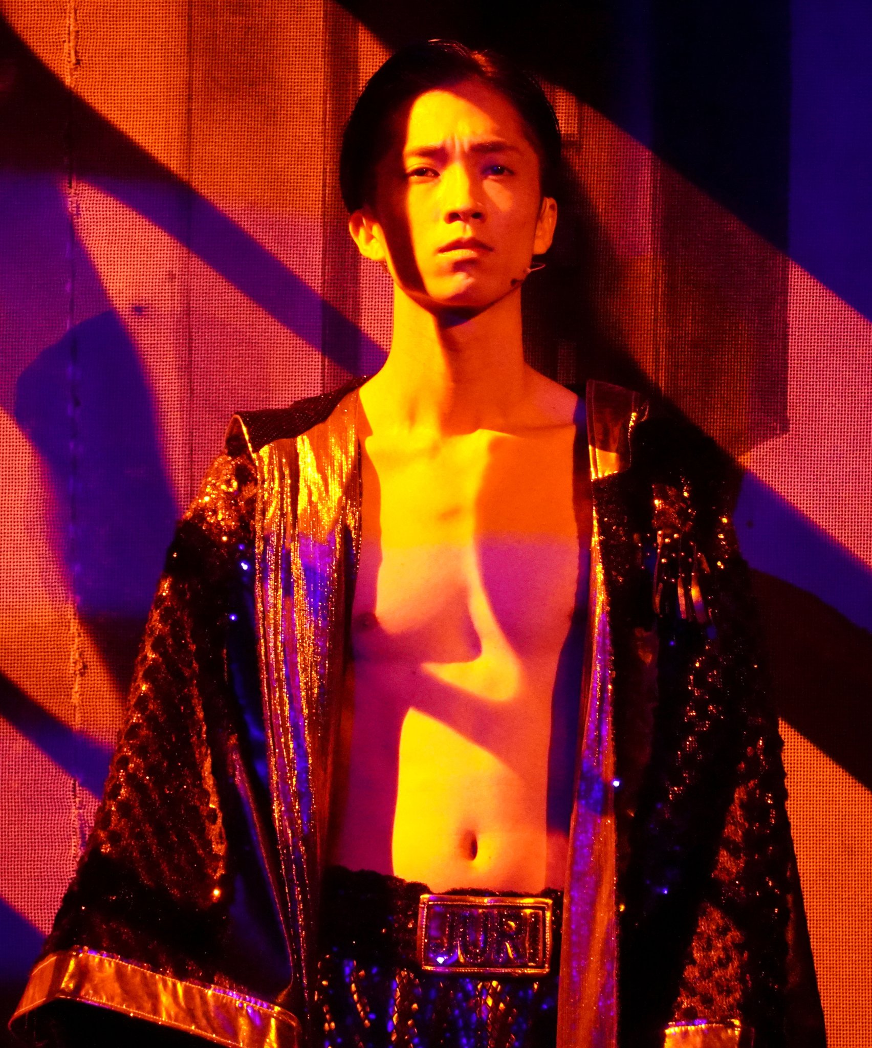 ORICON NEWS（オリコンニュース） on Twitter: "菊池風磨＆田中樹『DREAM BOYS』開幕 同期コンビでタッグ2年目も”うるうる”（写真 全6枚） https://t ...