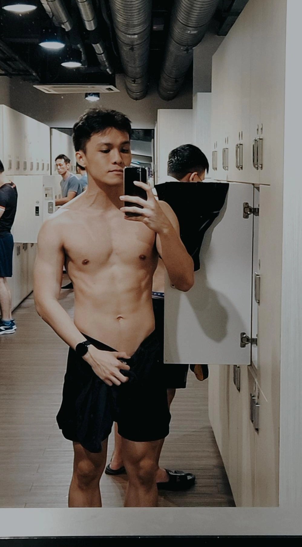 伊思 Jaysee on Twitter: "Work hard for that 🍎 14, says sugar daddies https://t.co/5DoxMaoiAt ...